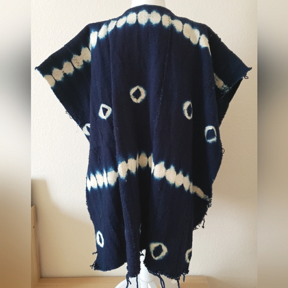Urban Renewal | Tops | Nwt Urban Outfitters Indigo Tie Dye Poncho Sm ...